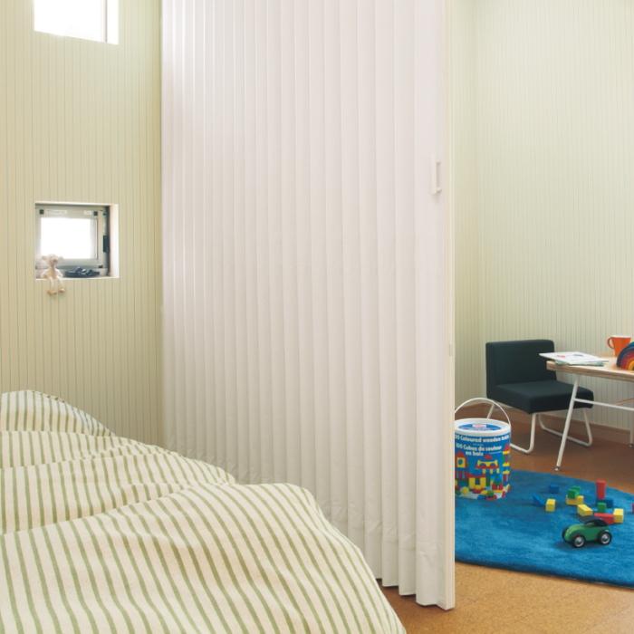 TOSO アコーディオン クローザーライト 片開き トーソー 防炎 防汚 抗菌 セフア（オレフィン使用） TD7027〜7028 幅201〜225X高さ201〜210cmまで : インテリア ...