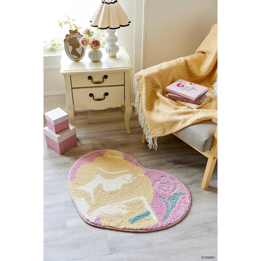 ディズニーホームシリーズ プリンセス ハートマット・ベル 約55×75cm 日本製 ウォッシャブル 防ダニ加工 滑り止め加工 :dmt-4101:憩ショップ - 通販 - Yahoo!ショッピング