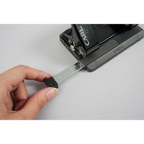 カール アリシス 2穴パンチ ブラック LPN-16-K 1個 : イーヅカ - 通販 - Yahoo!ショッピング