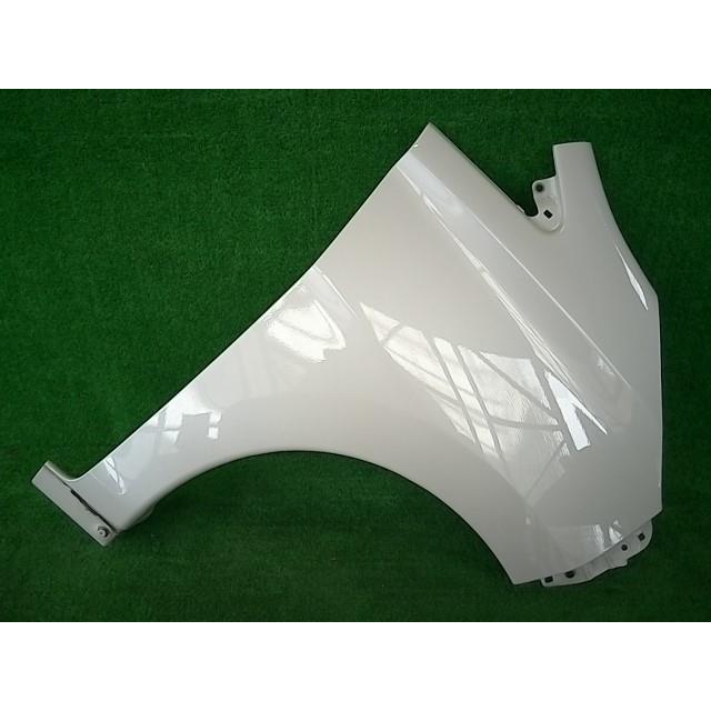 eKカスタム DBA-B11W 右Fフェンダー T 3B20T CVT W13 5220J262 : アイパーツ - 通販 - Yahoo!ショッピング