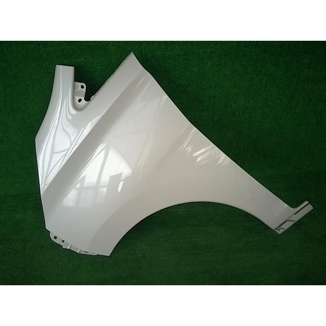 eKカスタム DBA-B11W 左Fフェンダー T 3B20T CVT W13 5220J261 : アイパーツ - 通販 - Yahoo!ショッピング