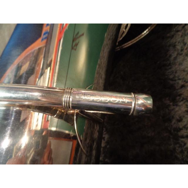 ベッソン Bbチューバ バス BE994-2 シルバー 中古美品 : イセミュージック - 通販 - Yahoo!ショッピング