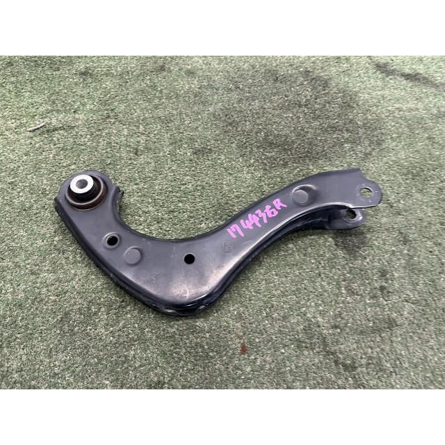 カローラツーリング 3BA-ZRE212W リア 右アッパアーム G-X 040 48770-47010 : 石川商店自動車中古パーツネット店 ...