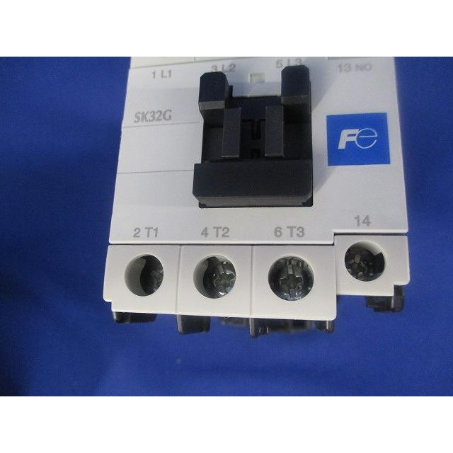 マグネットスイッチ 電磁接触器 直流操作形DC24V 補助接点1a SK32G-E10 : 電材センタ一成 - 通販 - Yahoo!ショッピング