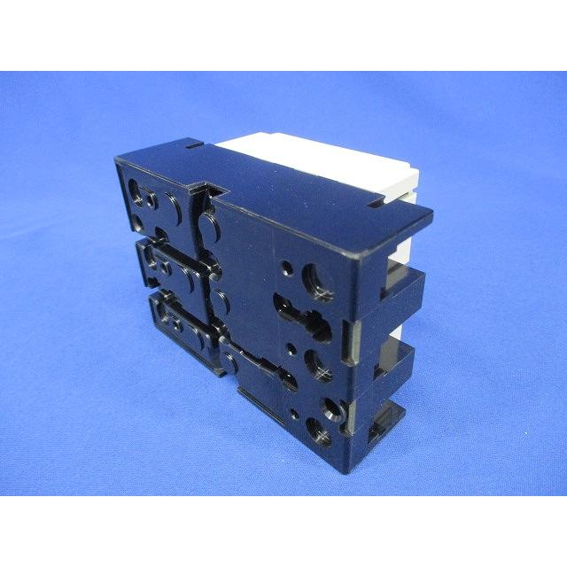 ノーヒューズブレーカ 3P30A NF30-CS3P30A : 電材センタ一成 - 通販 - Yahoo!ショッピング