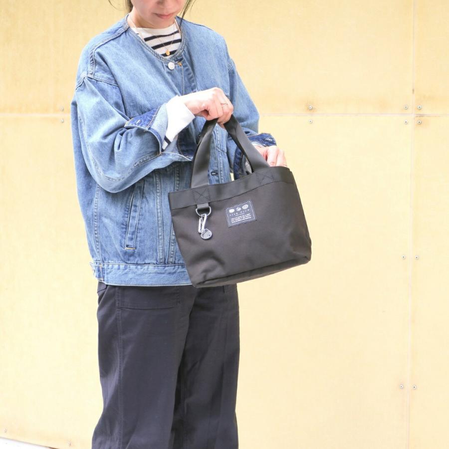 ミニトート カラビナ＆チャーム付き レディース シンプル 大人かわいい 通勤 通学 トートバッグ : isso ecco Yahoo!店 - 通販 - Yahoo!ショッピング