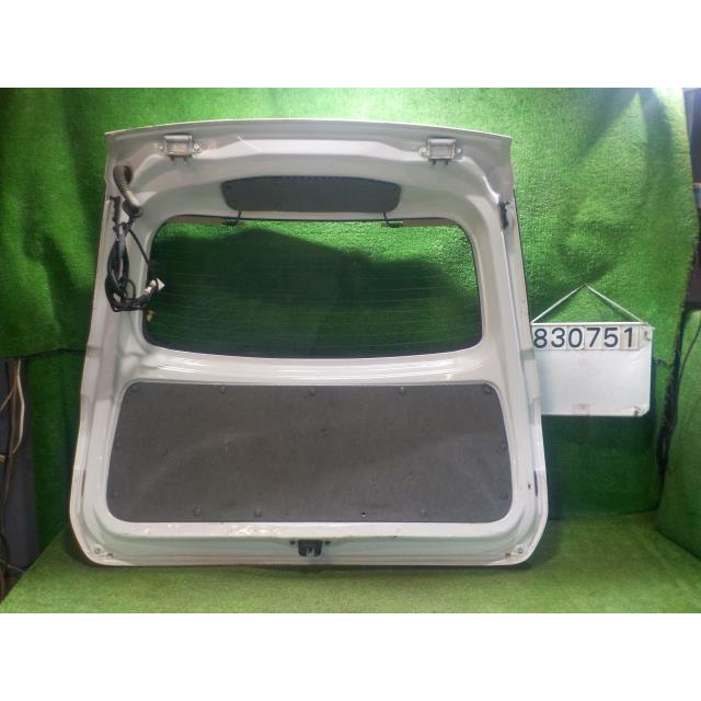 AD DBF-VZNY12 バックドア リアゲート # QM1 セントラル M2A2 : Itami Web Store - 通販 - Yahoo!ショッピング