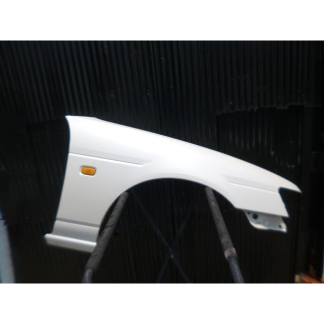 ローレル E-HC35 右フロントフェンダー 91354 : 伊藤商会 ヤフー店 - 通販 - Yahoo!ショッピング