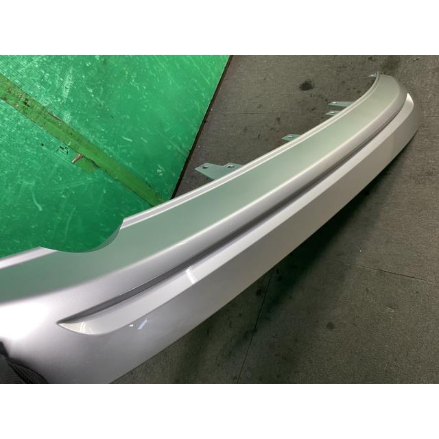 ヴェゼル 6AA-RV5 未使用品 NH902P 71562-3M0-N0 : 株式会社イワマワークス - 通販 - Yahoo!ショッピング