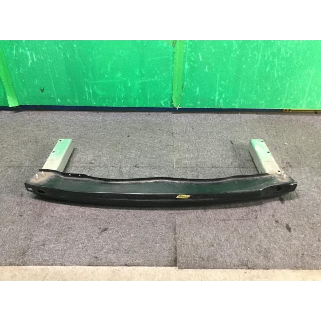 アウディ A5 DBA-8TCDNL Rバンパーホースメント LX7R 8T0807313 : 株式会社イワマワークス - 通販 ...