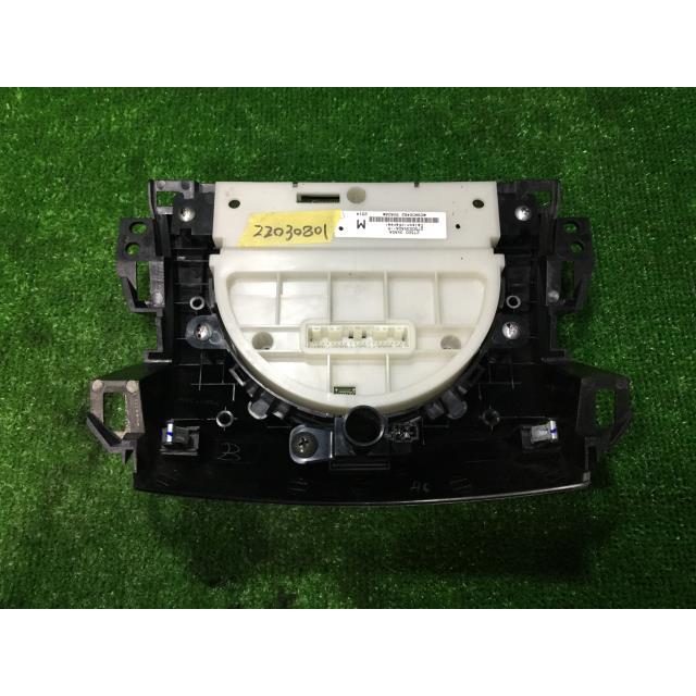 ノート DBA-E12 A/Cスイッチパネル KH3 27500-3VA0A 27510-3VA0A : 株式会社イワマワークス - 通販 - Yahoo!ショッピング