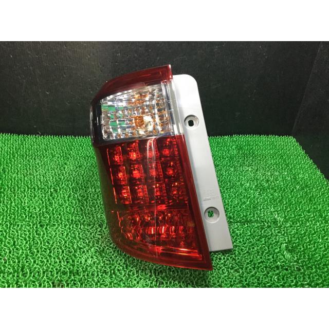アルファード DBA-ANH20W 左テールランプ 070 58-27 81561-58070 : 202209060315600 : 株式会社イワマワークス - 通販 - Yahoo!ショッピング