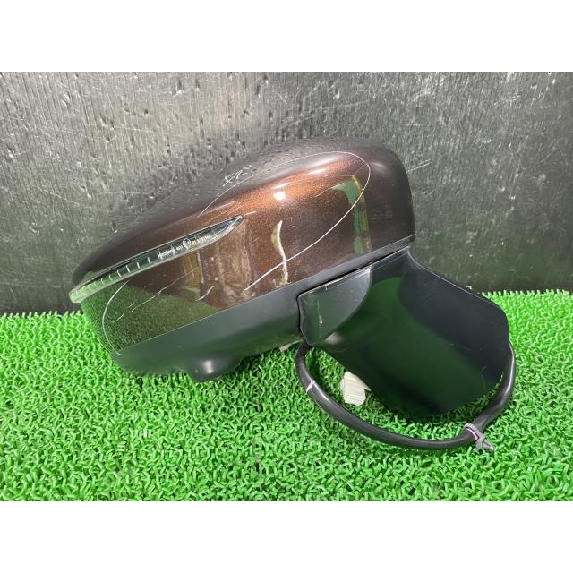 ノート DBA-E12 右サイドミラー CAS 96301-5VA0C : 株式会社イワマワークス - 通販 - Yahoo!ショッピング