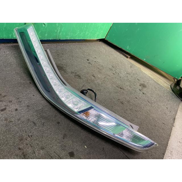 リーフ ZAA-AZE0 左テールランプ KAD D115 26555-3NK1A : 株式会社イワマワークス - 通販 - Yahoo!ショッピング