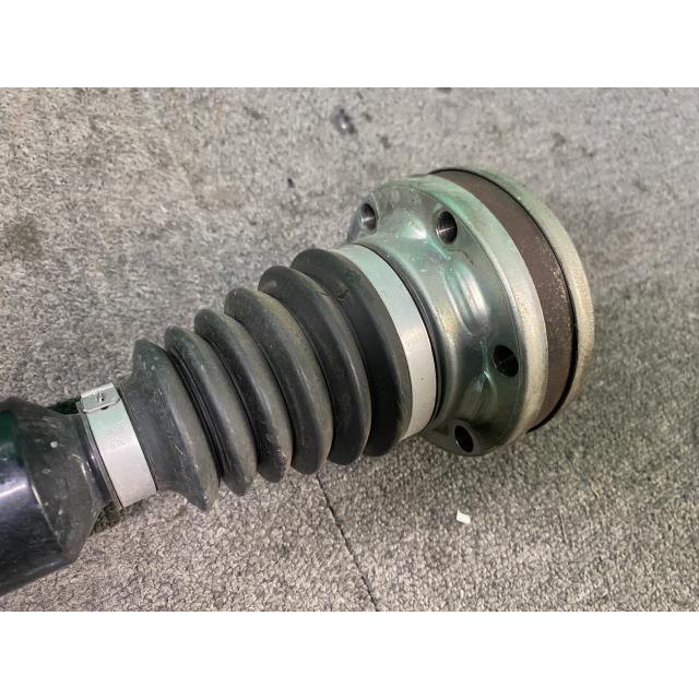 VW ティグアン DBA-5NCTH 右Fドライブシャフト 2T/C9X : 株式会社イワマワークス - 通販 - Yahoo!ショッピング