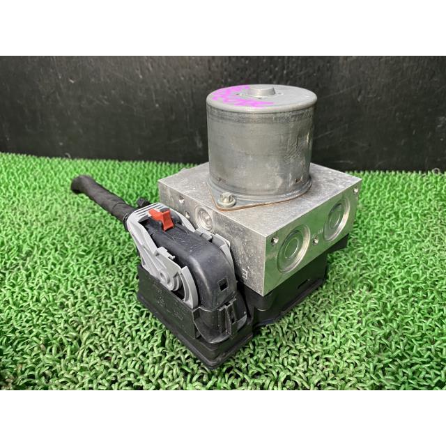VW ティグアン DBA-5NCTH ABSアクチュエーター 2T/C9X 5N0614109BN : 202403080242500 ...