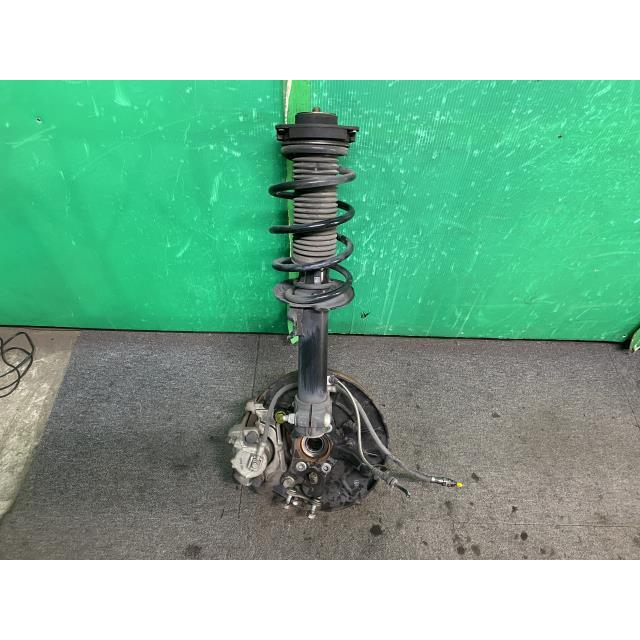 VW ティグアン DBA-5NCTH 右FストラットASSY 2T/C9X 5N0412021 :202403080250100:株式会社イワ ...