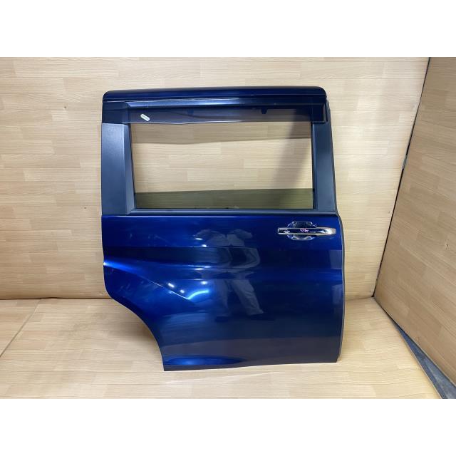 ステップワゴン 6AA-RP5 右RドアASSY B588P ・・・・9 67510-TAA-J10ZZ : 株式会社イワマワークス - 通販 - Yahoo!ショッピング