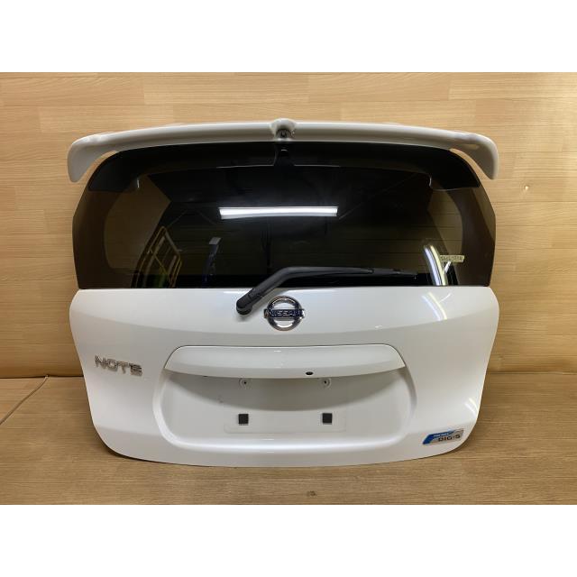 ノート DBA-E12 バックドアASSY QAB M262 K010M-3VAKB : 株式会社イワマワークス - 通販 - Yahoo!ショッピング