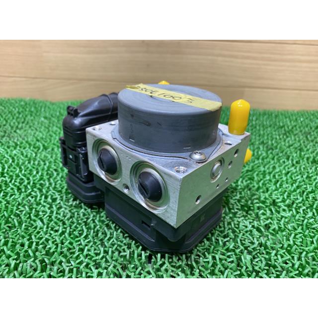 スクラム EBD-DG16T ABSアクチュエーター 26U(UG) 113040-41231 1AAZ-43-7A0C : 株式会社イワマワークス - 通販 - Yahoo!ショッピング