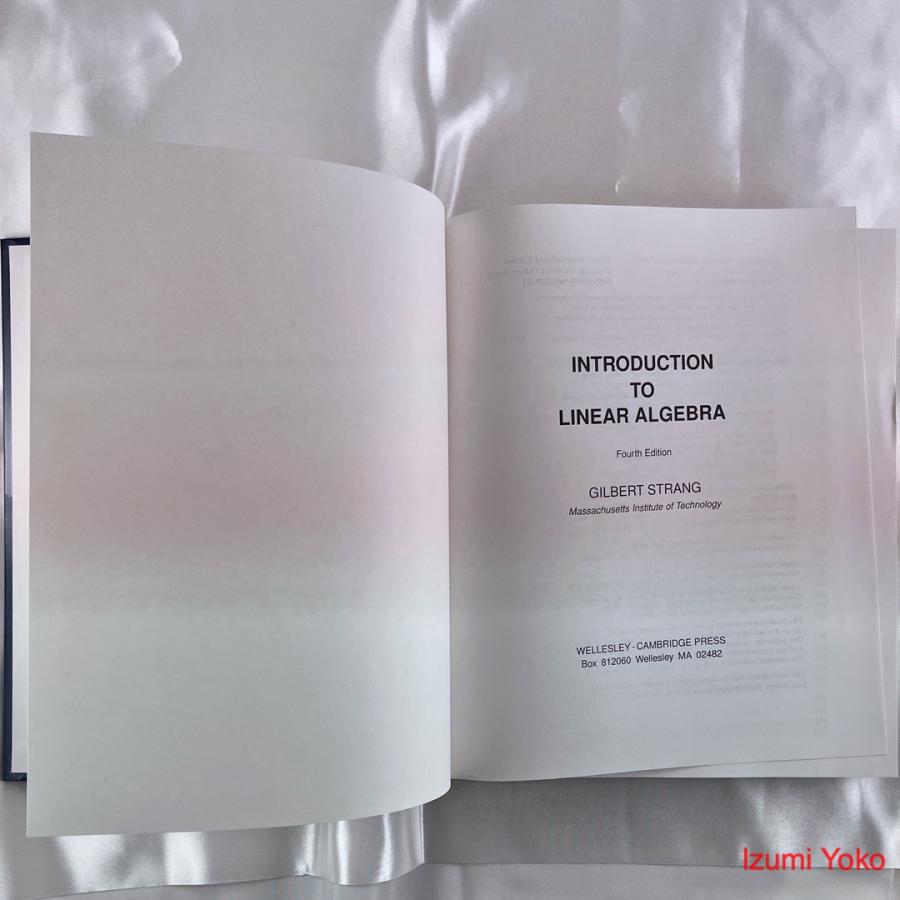 英語版 Introduction to Linear Algebra 4th Edition by Gilbert Strang ハードカバー ...