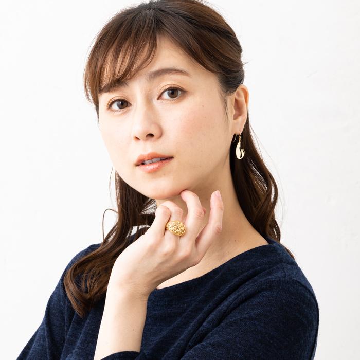 リング 透かし 月甲 ぷっくり ボリュームシルエット リング フラワーカット 花モチーフ K18 YG 18金 指輪 イエローゴールド :230213041je:J-STUDIO - 通販 ...