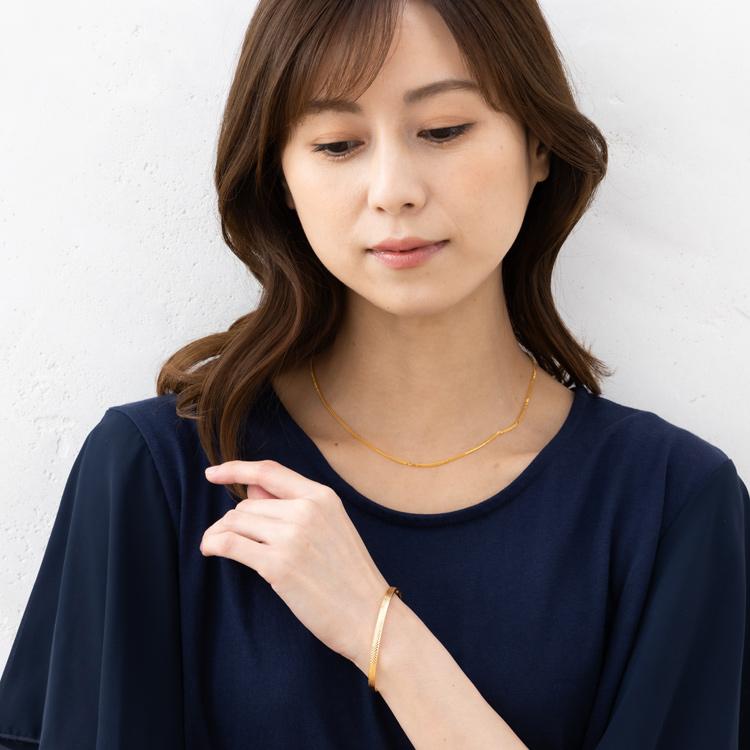 K18 YG ミラーカット バングル シンプル 18金 イエローゴール 中空仕様 ブレスレット 幅約4mm 腕輪 : J-STUDIO - 通販 - Yahoo!ショッピング