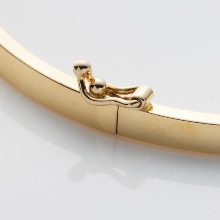 K18 YG シンプル バングル 幅約3mm 18金 地金 ブレスレット 開閉式 ばね式 中空仕様 イエローゴールド 鏡面 : J-STUDIO - 通販 - Yahoo!ショッピング