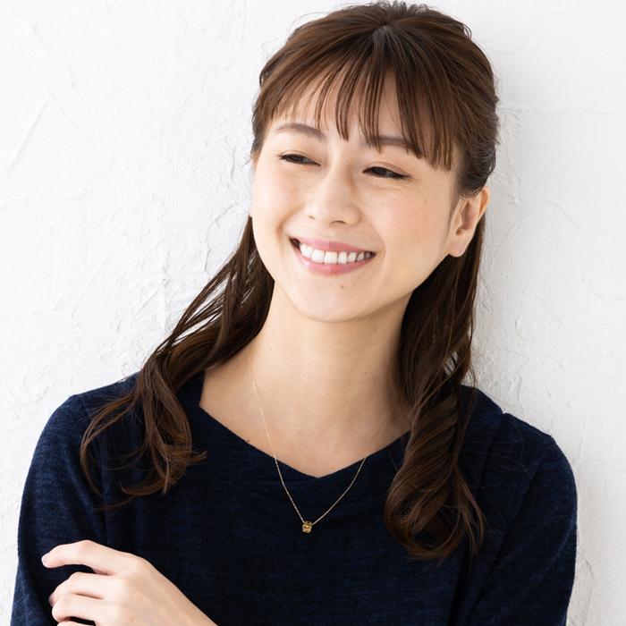 キューブ 透かしデザイン カット フラワーモチーフ ペンダントトップ 8枚 花びら K18 WG ホワイトゴールド 約0.3g : J-STUDIO - 通販 - Yahoo!ショッピング