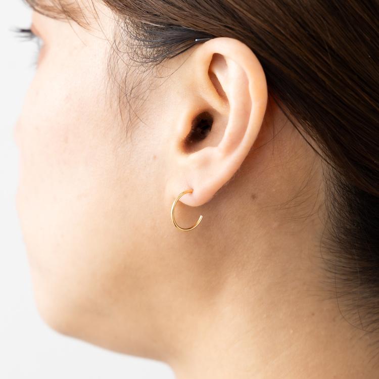 K18 YG フープピアス スリム 直径約13mm 18金 イエローゴールド シンプル ピアス ラウンド リング スモールサイズ スタッドピアス : J-STUDIO - 通販 - Yahoo ...