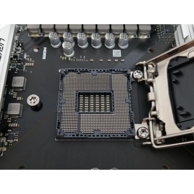 【中古】MSI MAG B560M MORTAR WIFI B560/LGA1200/2.5GbitLAN/Wi-Fi6E(ax)+BT5.2 ...