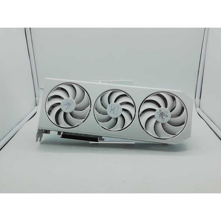 【中古】POWERCOLOR Hellhound Spectral White AMD Radeon RX 9070 XT 16GB ...