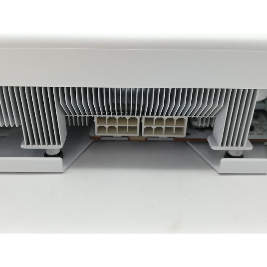 【中古】POWERCOLOR Hellhound Spectral White AMD Radeon RX 9070 XT 16GB ...