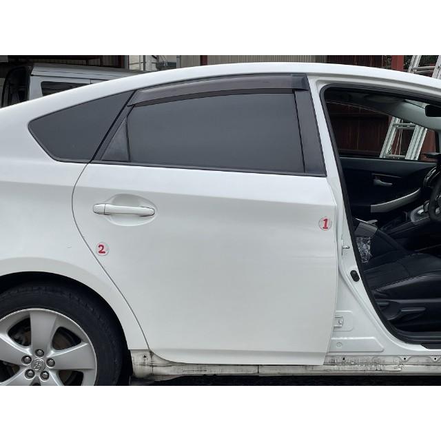 50560★H25年★DAA-ZVW30 後期 プリウス★右リアドア★070 パール【67003-47080】 : 山正ストア・株式会社山正 - 通販 - Yahoo!ショッピング