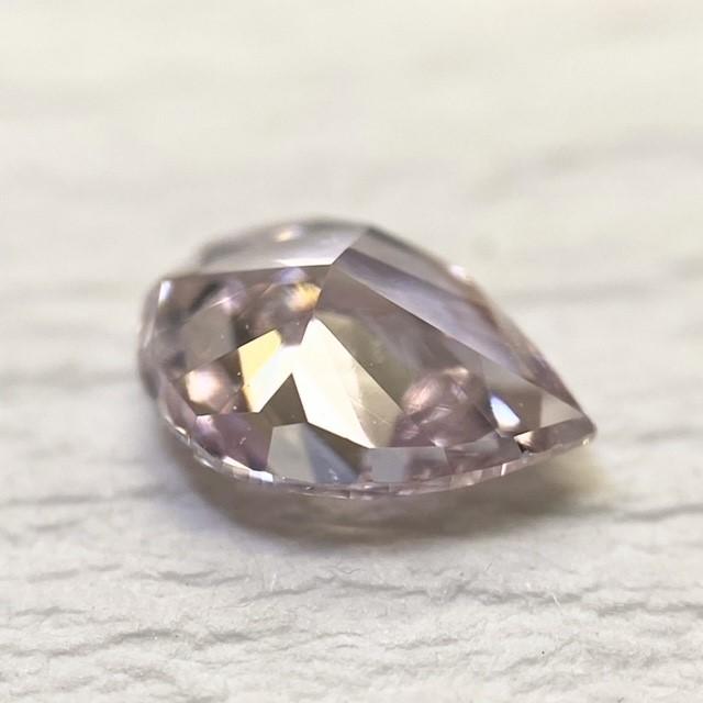 0.31ct FANCY LIGHT PURPLISH PINK SI1 ペアシェイプ GIA ピンクダイヤモンドルース :c-031:JKダイヤ - 通販 - Yahoo!ショッピング