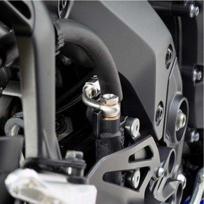 SWAGE-LINE 直送品 スウェッジラインプロ リアホースキット ヤマハ YZF-R7 (22-24) レッド＆ブルー/ブラックホース ...