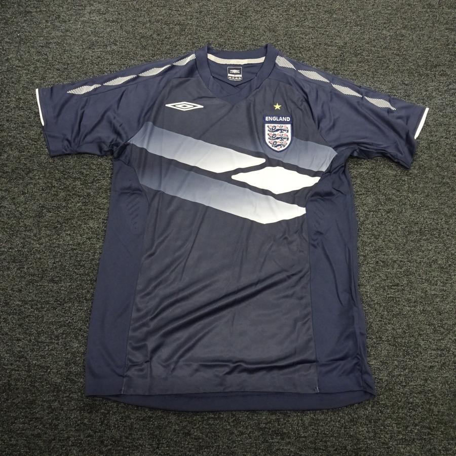 umbro [在庫処分価格!!] イングランド代表ゲームシャツ (S) NVY : ジョーヅカスポーツ - 通販 - Yahoo!ショッピング
