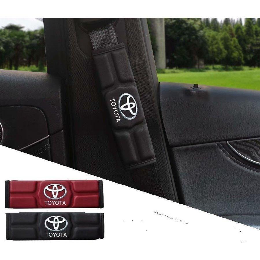 トヨタ TOYOTA豊田カムリ/カローラ/ハンランダ/C-HR/奕沢 専用 メモリーフォーム レザー シートベルト パッド 低反発 2本1 ...