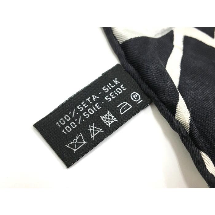 CHANEL 【中古】シャネル スカーフ カメリア シルク100 CHANEL 【中古】シャネル スカーフ カメリア シルク100