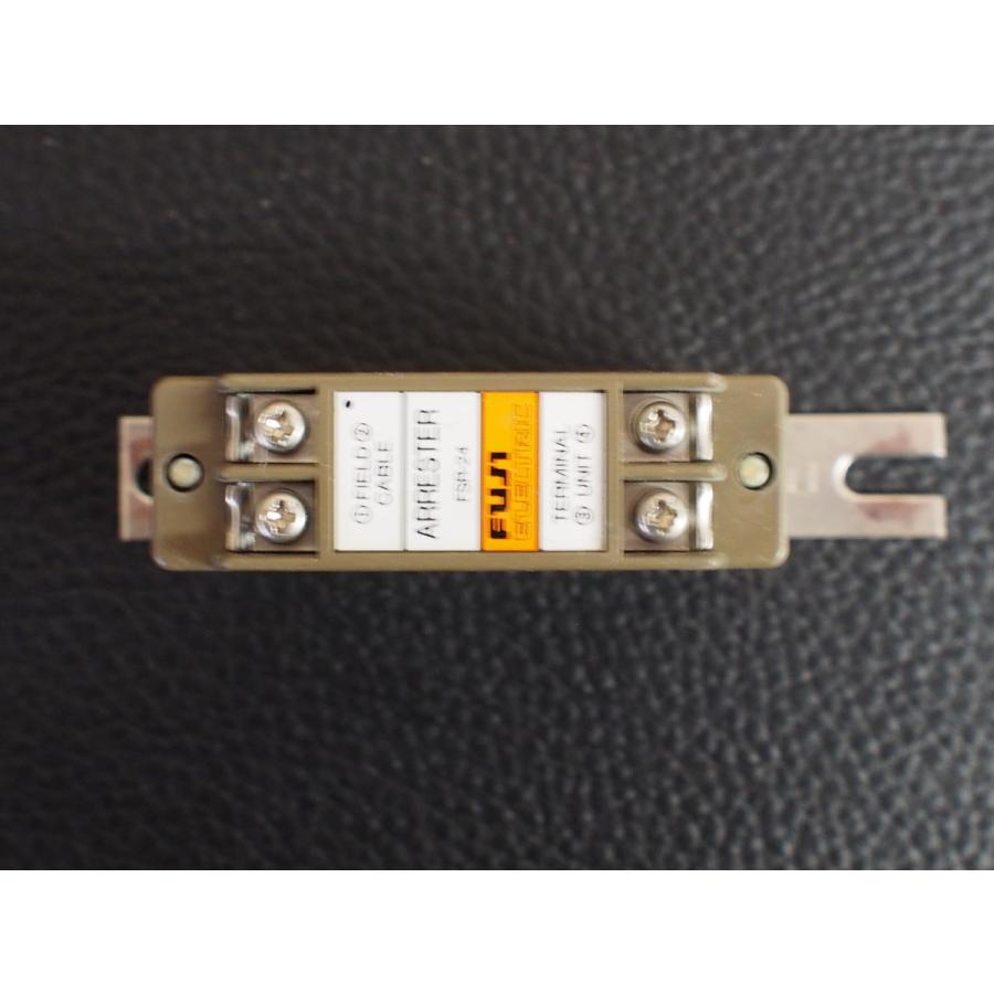 中古 雷対策 サージ吸収 ギャップアレスタ FUJI ELECTRIC 富士電機 信号回路用アレスタ アレスター ARRESTER 型式: FSR-24 管理No.13576 : ジャンク ...