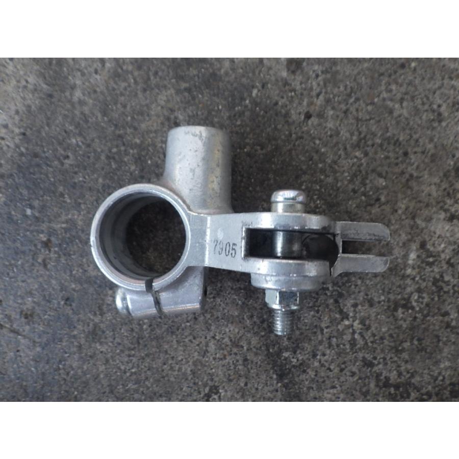 中古 純正部品 スズキ SUZUKI レッツ4 LET'S4 CA41A フロントブレーキレバー ホルダー SG424 32G5 管理No ...