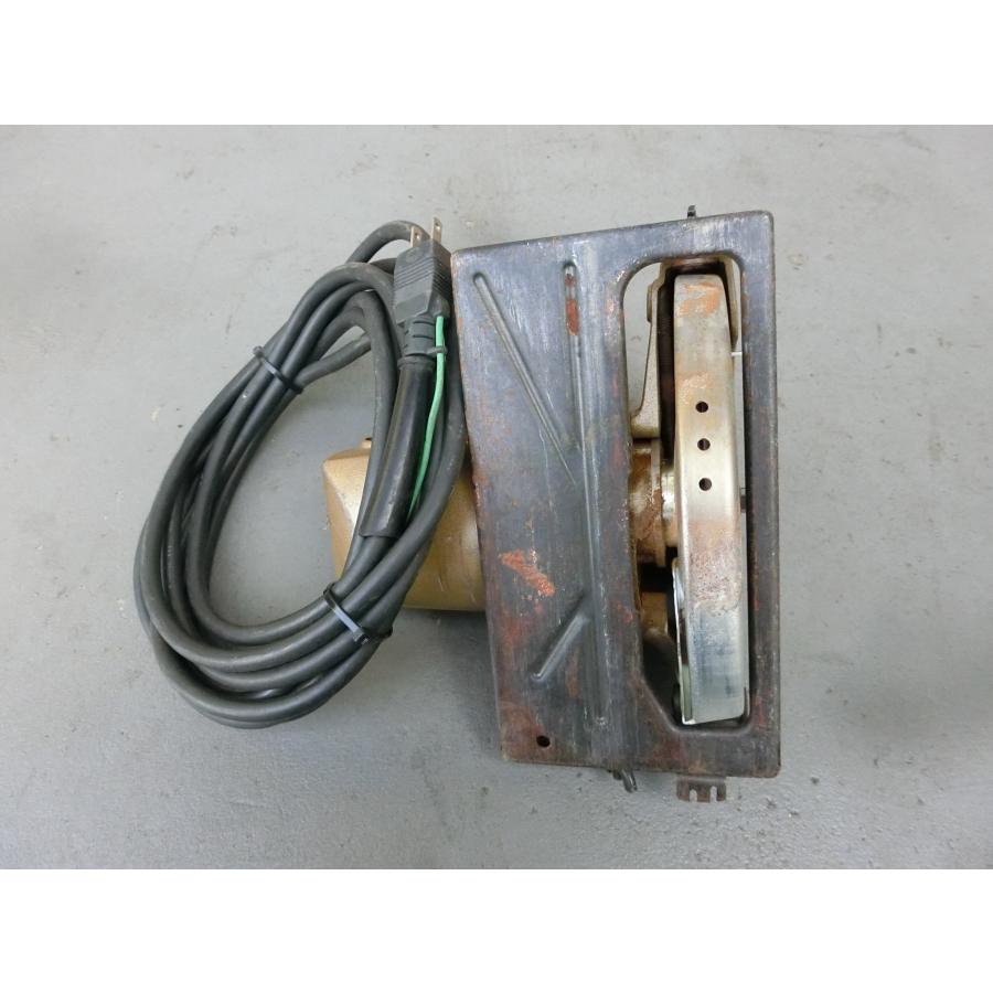 中古 マキタ 7型丸ノコ 電気丸ノコ 型式: 5800N-A 175mm〜190mmに対応 (Makita 100V 1050W) 管理No ...