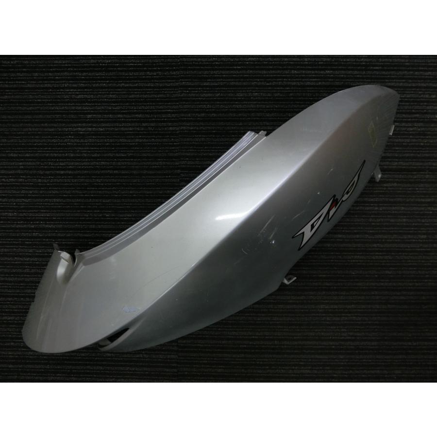 ホンダ（HONDA） 中古 純正部品 ディオ Dio AF62 カバー R ボディー COVER R BODY 83500-GFH-9200 ...