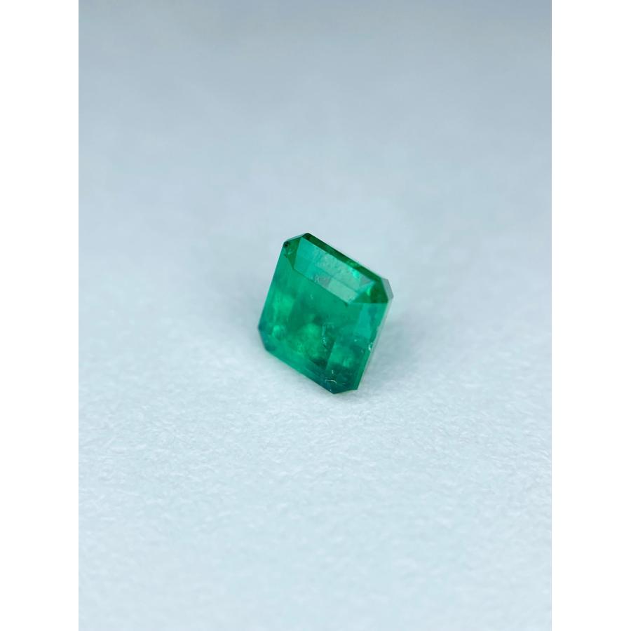 エメラルド 0.36ct ルース【−】 : SecretBase河原宝飾 - 通販 - Yahoo!ショッピング