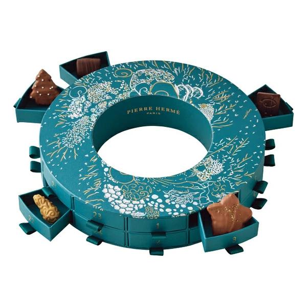 PIERRE HERME 2025 クリスマス プレゼント 〈クリスマス限定〉 ピエール・エルメ・パリ カランドリエ ド ラヴァン シニャチュール ノエル 〈15699〉 アドベントカレンダー ...