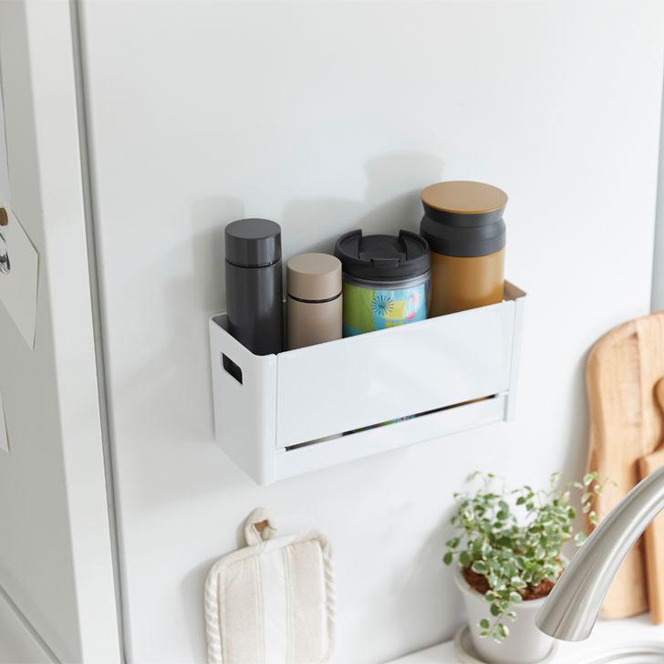 伊勢藤 ボトルホルダー ヨコ型 ホワイト I-607 iseto イセトー ボトル収納 ラック 水筒 タンブラー 省スペース 調味料ラック 小物収納 : 暮らしの杜 横濱 - 通販 ...