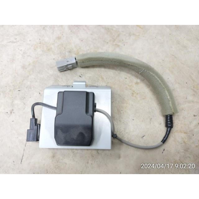 【KBT】オデッセイ RC1 純正 HDDナビ NVF-8138 地図年数不明 フルセグ 39100-T6A-J5B-M1 : 久保田オートパーツYahoo!店 - 通販 - Yahoo!ショッピング