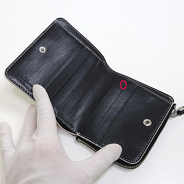 MARC JACOBS（マーク・ジェイコブス） 二つ折り財布 M0017061