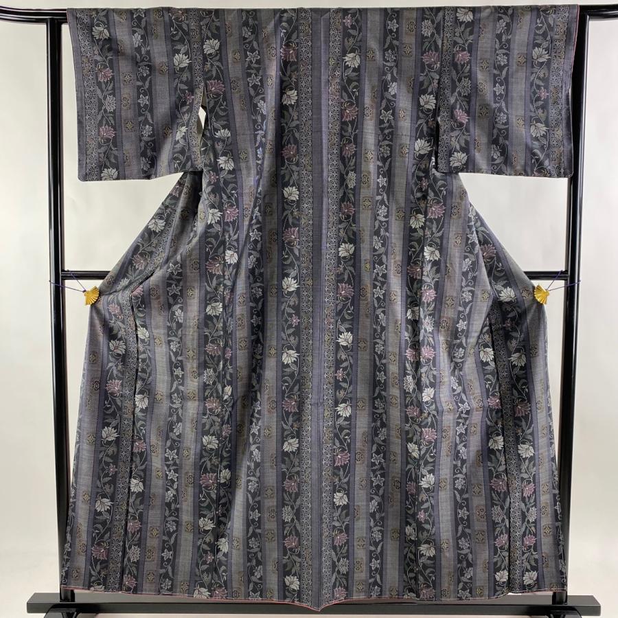 大島紬 身丈156.5cm 裄丈63cm S 袷 証紙あり 縞 花唐草 灰紫 正絹 優品 : 1000059600045 : リユースセレクトショップバイセル Yahoo!店 - 通販 ...
