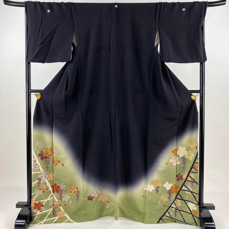 黒留袖 身丈167cm 裄丈70cm L 袷 葡萄唐草 金彩 ぼかし 黒 正絹 秀品 中古 : リユースセレクトショップバイセル Yahoo!店 - 通販 - Yahoo!ショッピング